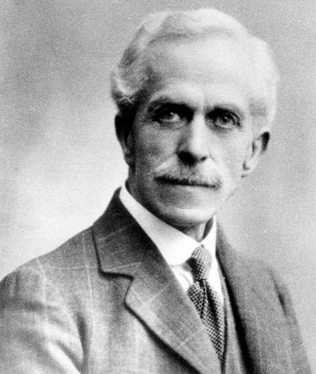 3 Facts About William Morris' successor, John Henry Dearle