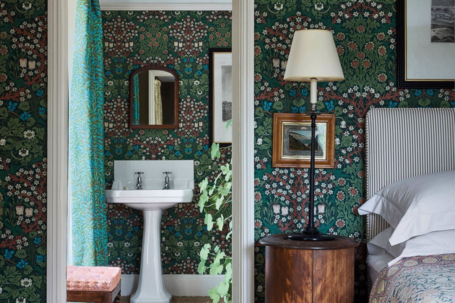 3 Facts About William Morris' successor, John Henry Dearle