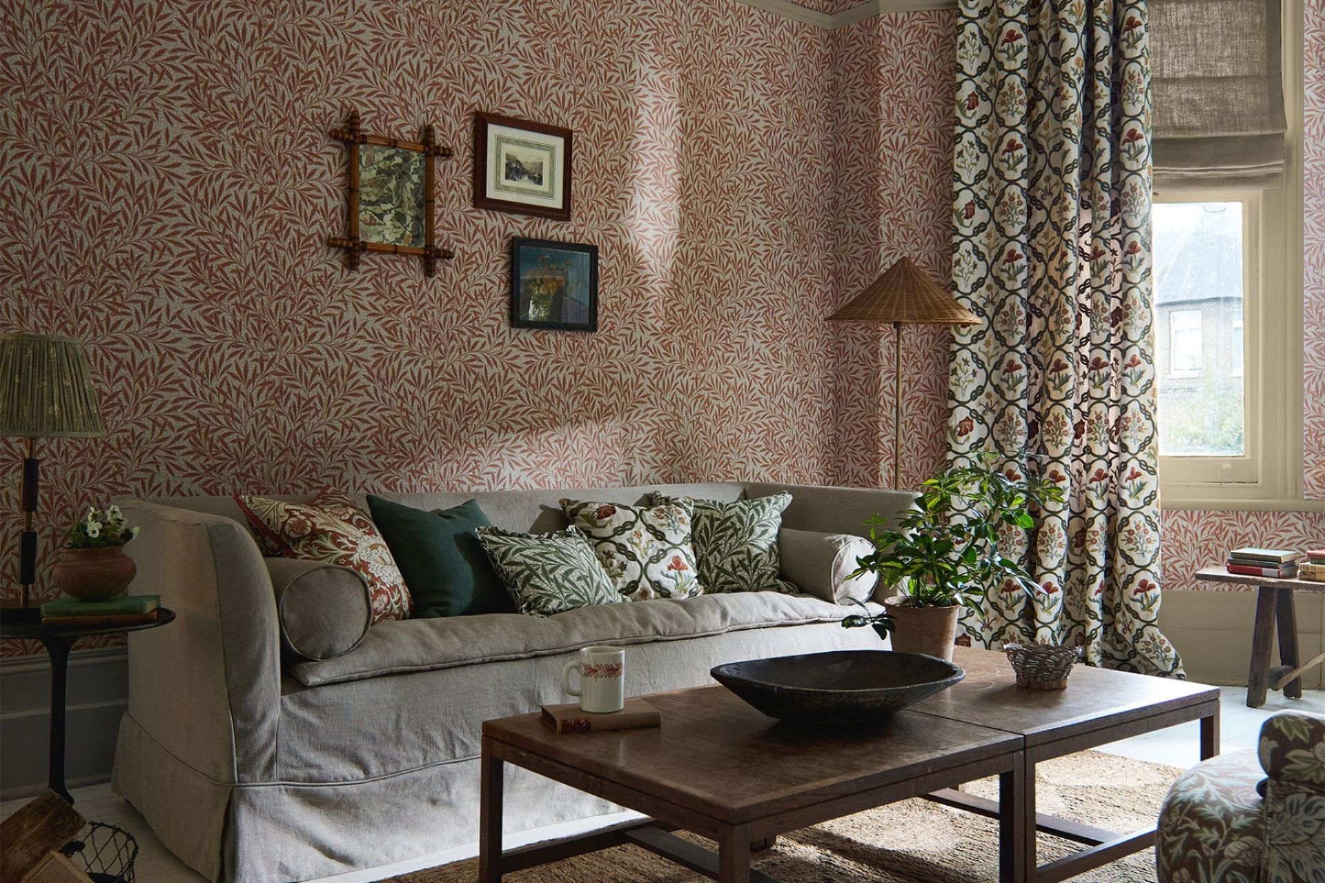 Curtain Measuring Guide by Morris & Co.