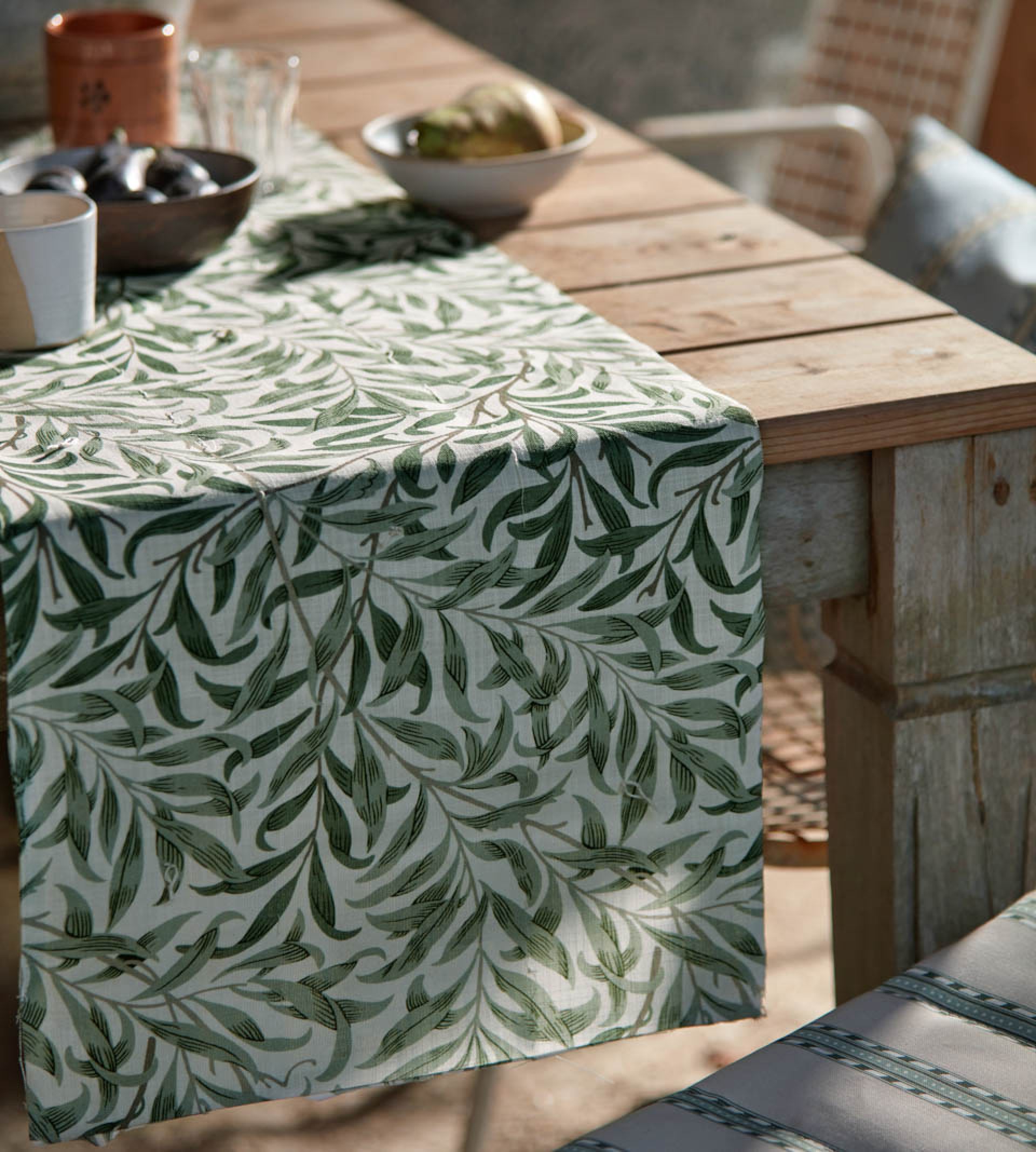 Shop the authentic William Morris Willow Boughs at Morris & Co.