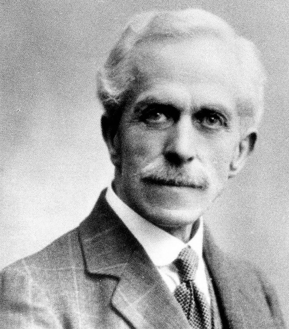 The Origins of Morris & Co.'s Golden Lily by John Henry Dearle